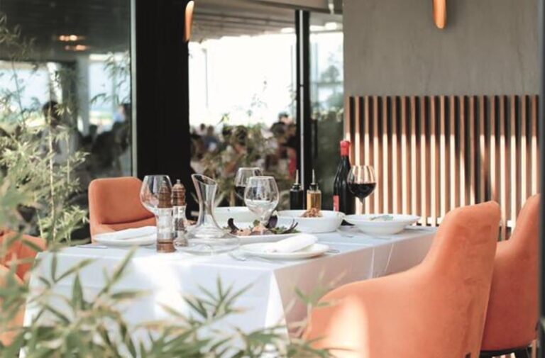 Klajdi Resort - Tirana, Albanië | Altijd de beste prijs